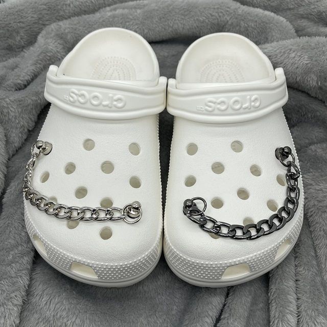 Crocs Charm Metal Best Price in Dec 2021 | BigGo Singapore